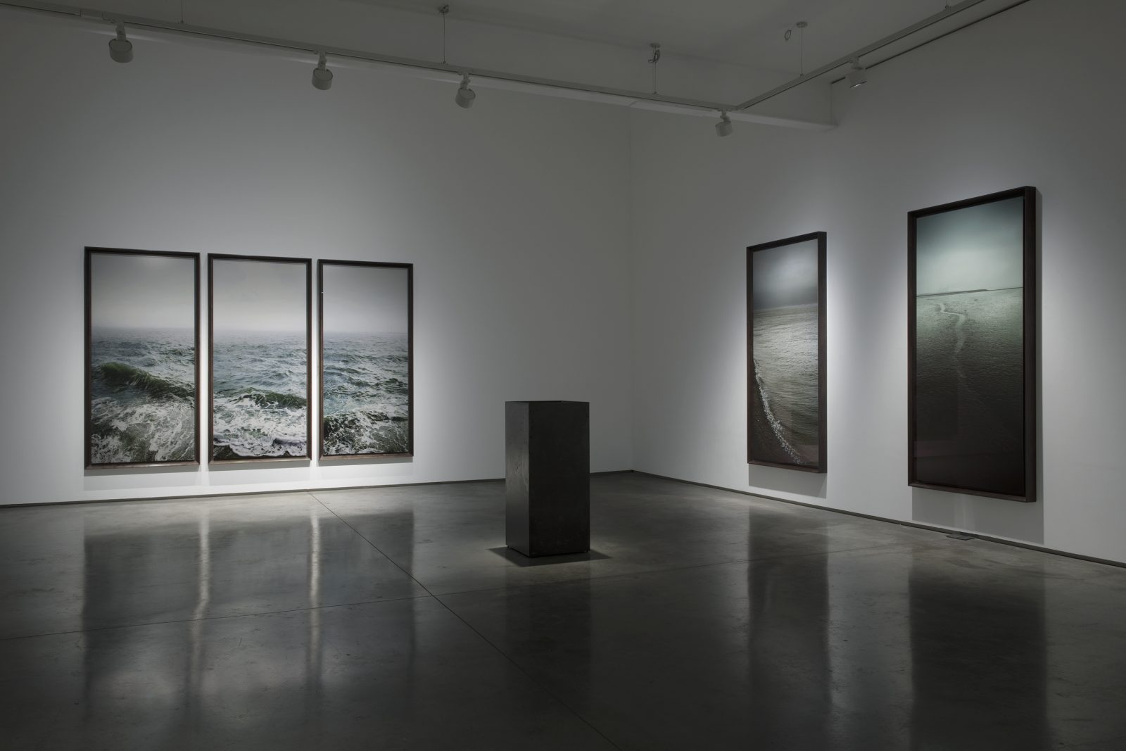 Interview: Nadav Kander | Photoworks
