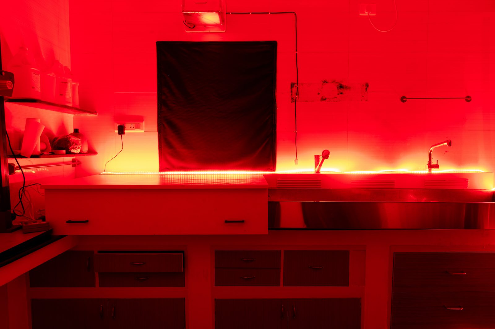 Photoworks UK | Commissions new photography, produces exhibitions